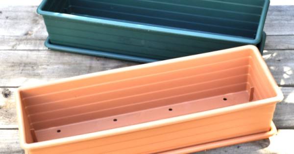 Four-Pack of 500 mm Window Boxes With Saucers - Terracotta and/or ...